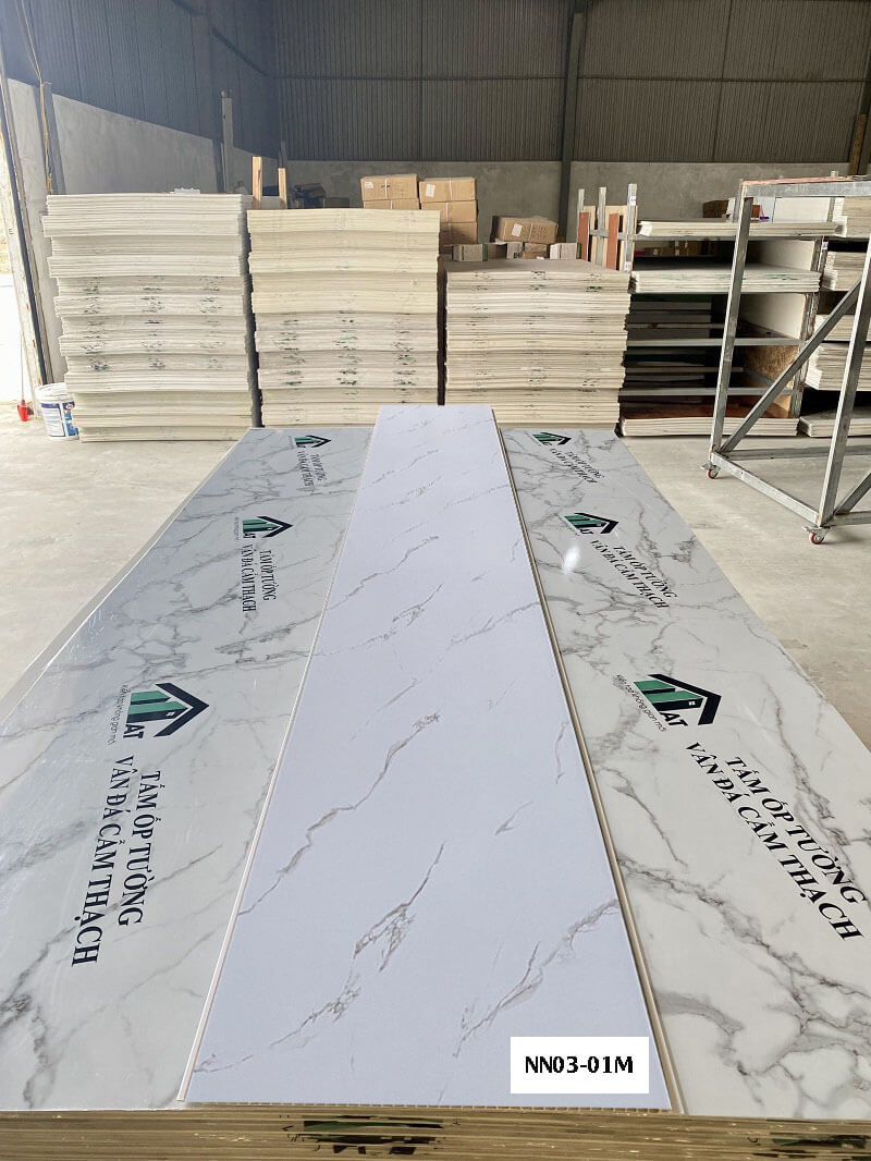 Tấm Ốp Tường Nano Trắng Vệt Đen NN03-01/NN04-